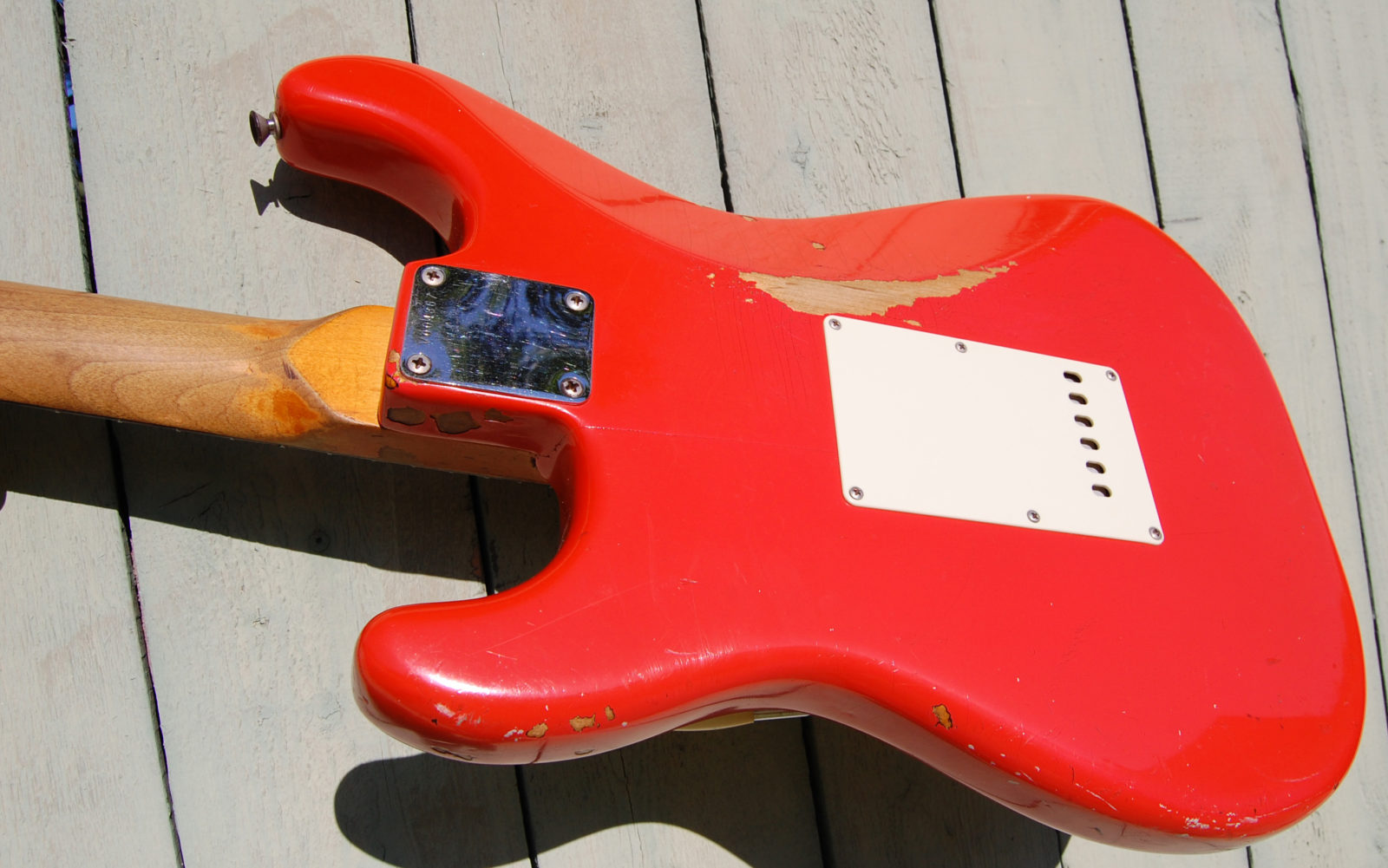 1983 Fender Vintage ’62 reissue stratocaster back and side view – Joe ...