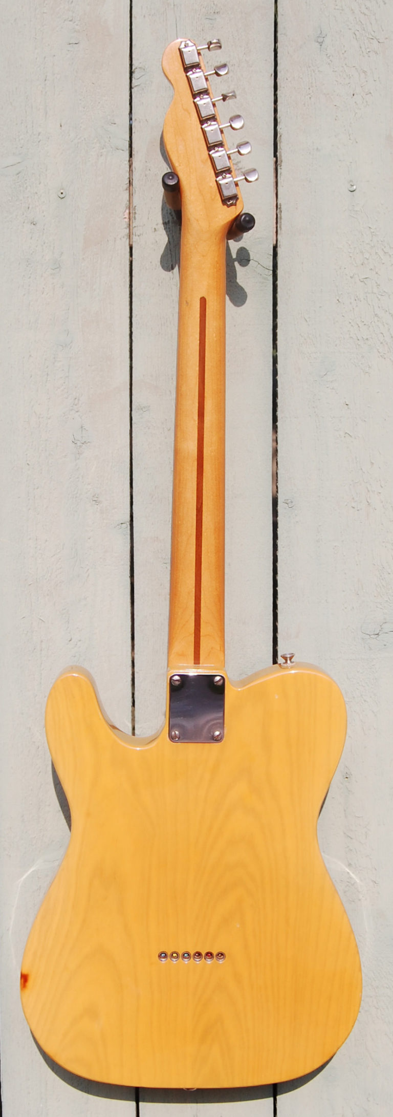 1991 Fender Vintage ’52 reissue Telecaster big back view. – Joe The ...